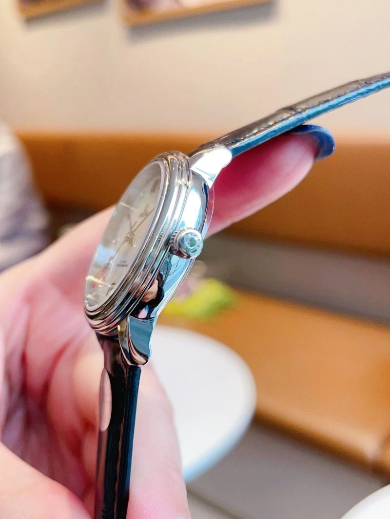 Top mirror OMEGA Watches