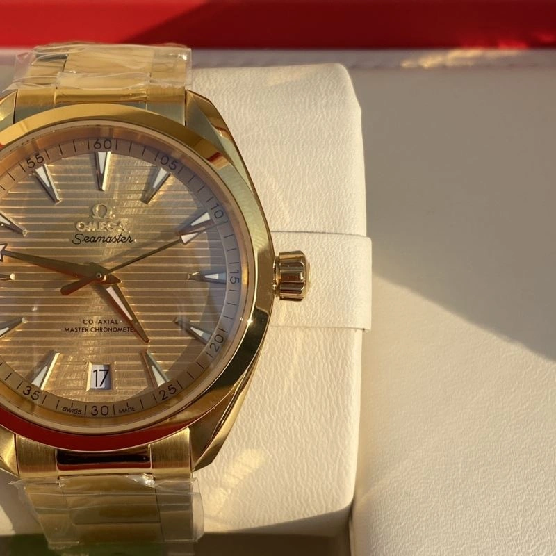 1:1 copy OMEGA Watches