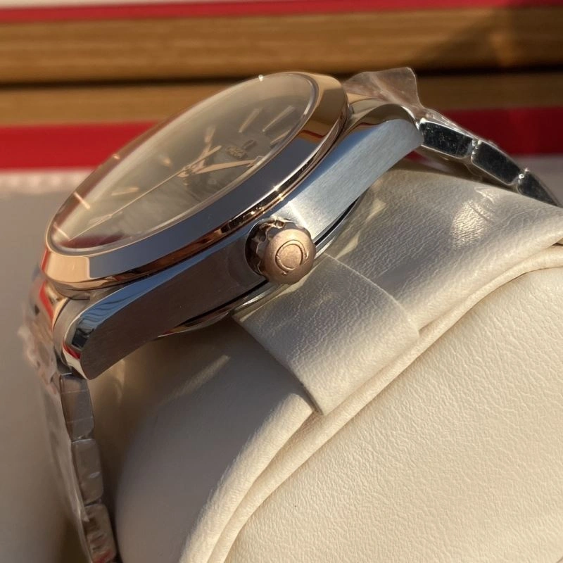 Top mirror OMEGA Watches