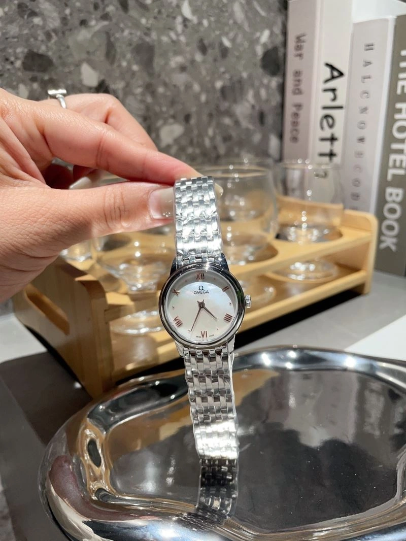 Top mirror OMEGA Watches
