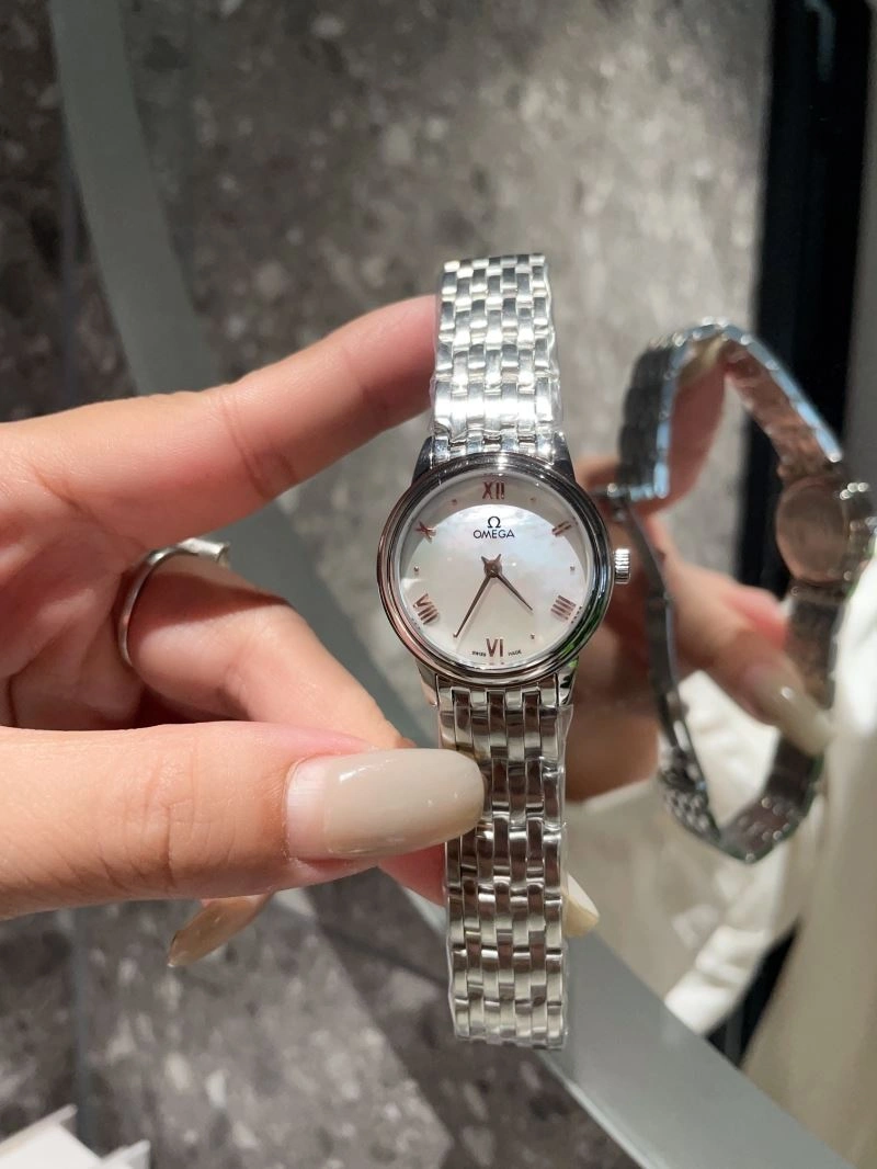 Top mirror OMEGA Watches