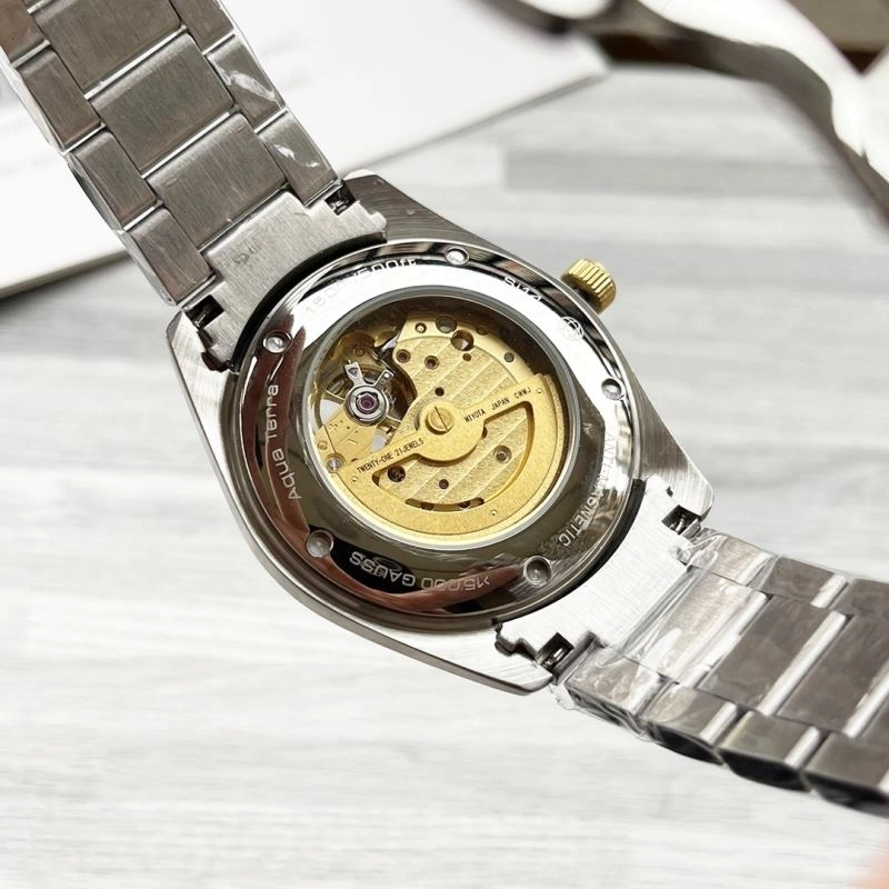 Indistinguishable OMEGA Watches
