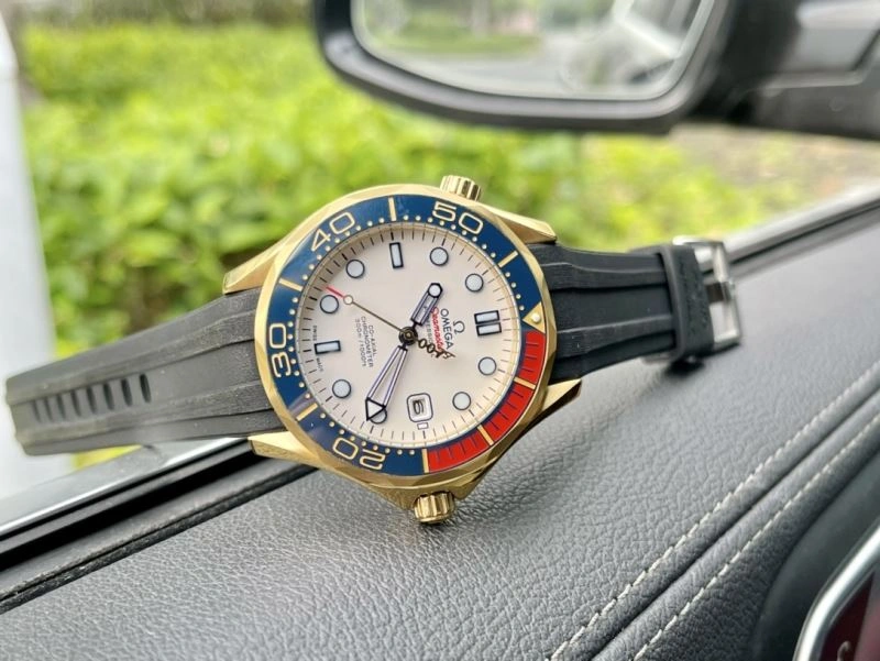 Exact replica OMEGA Watches