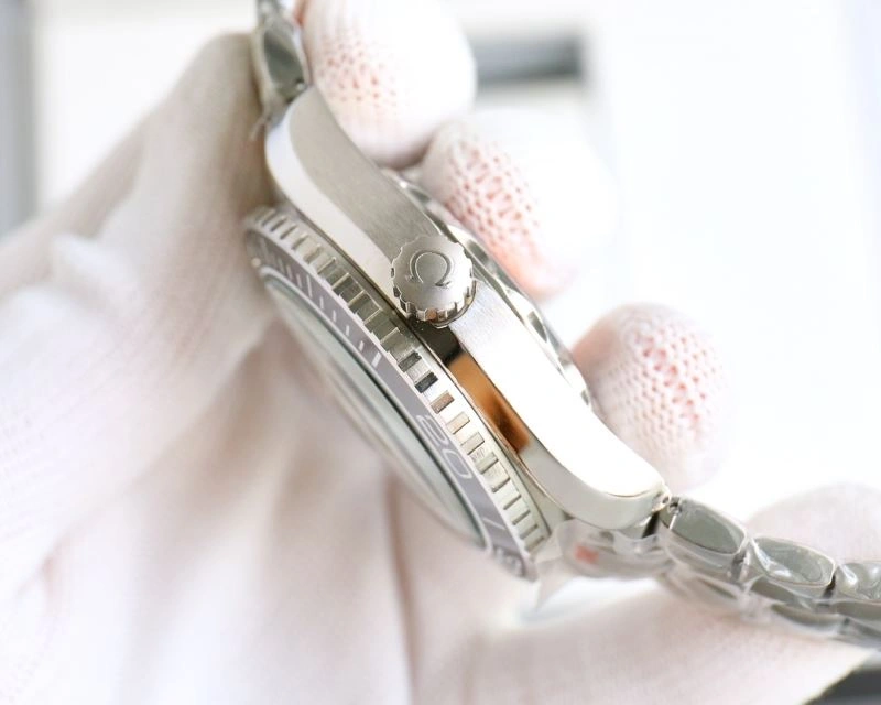 Brand-authenticated OMEGA Watches