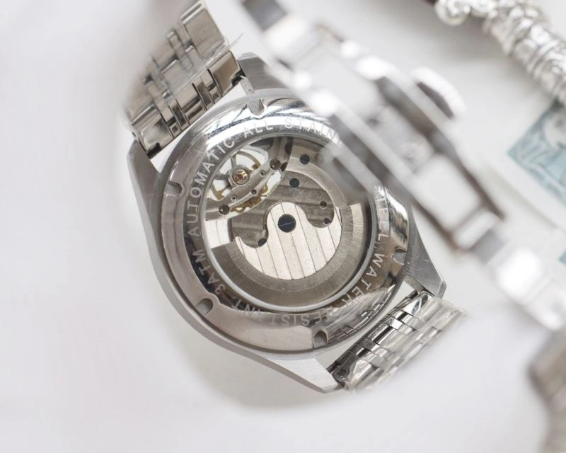 1:1 copy OMEGA Watches
