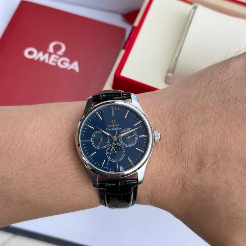 Top mirror OMEGA Watches