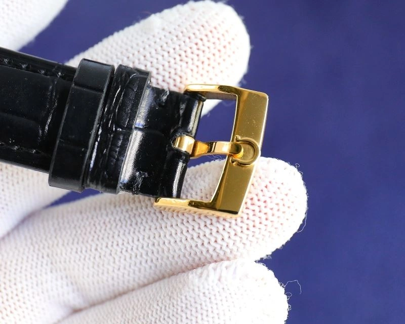 Brand-authenticated OMEGA Watches