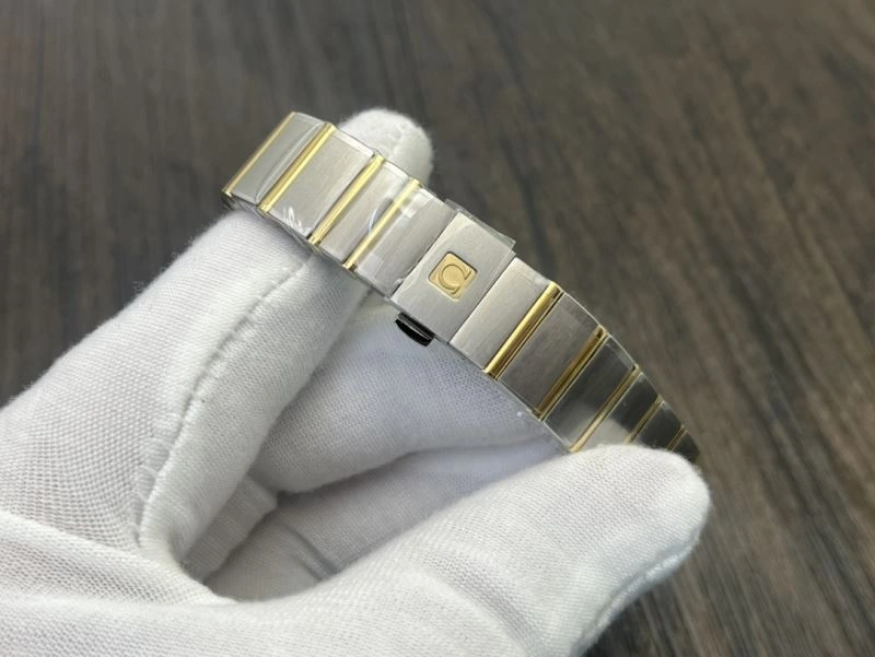 Indistinguishable OMEGA Watches