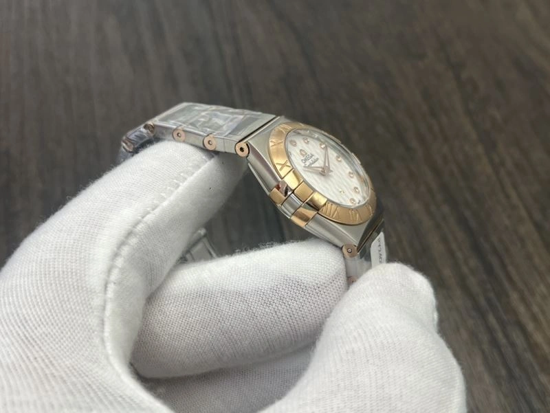 1:1 copy OMEGA Watches