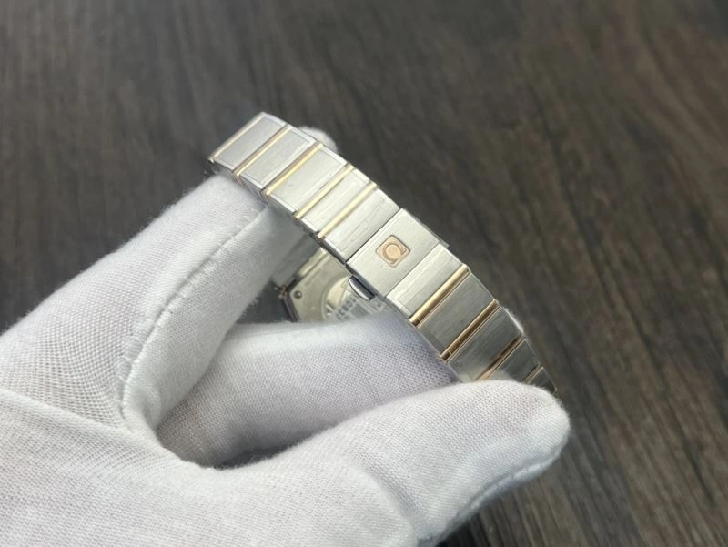 1:1 copy OMEGA Watches
