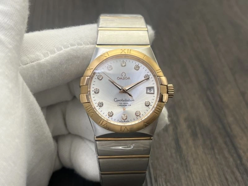 Top mirror OMEGA Watches