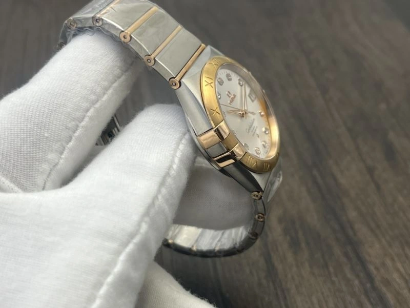 Top mirror OMEGA Watches