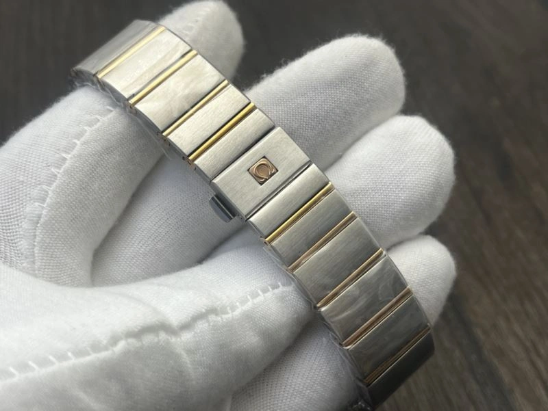 Top mirror OMEGA Watches