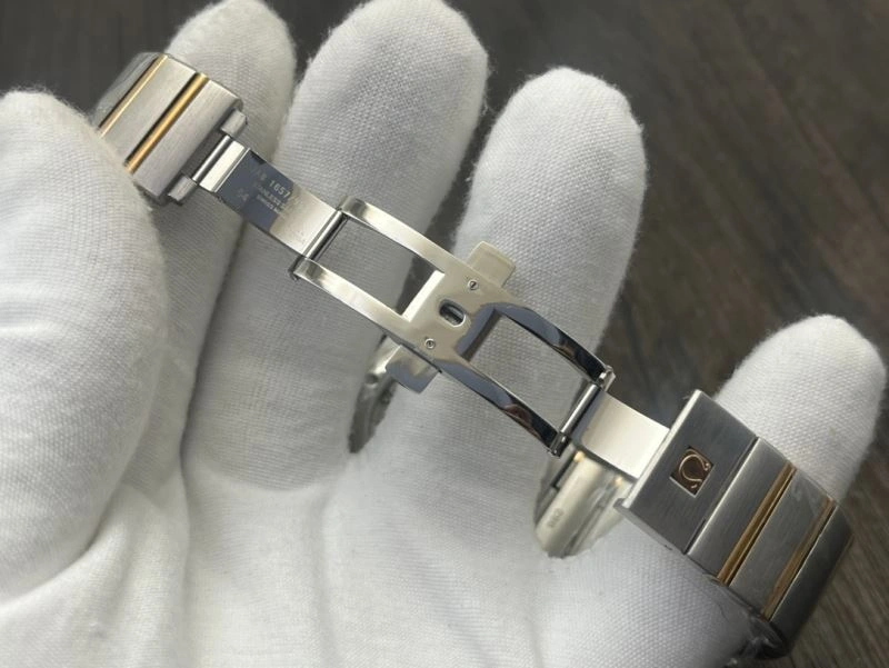 Top mirror OMEGA Watches