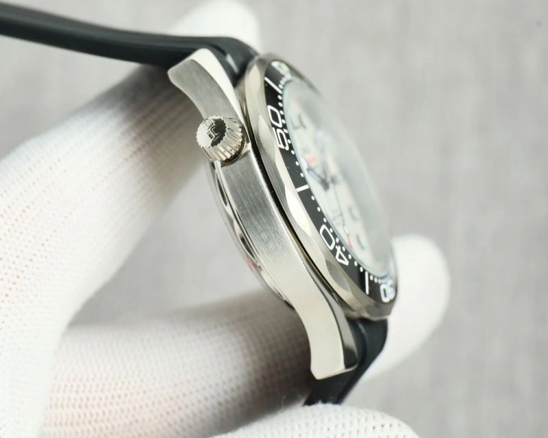 1:1 copy OMEGA Watches