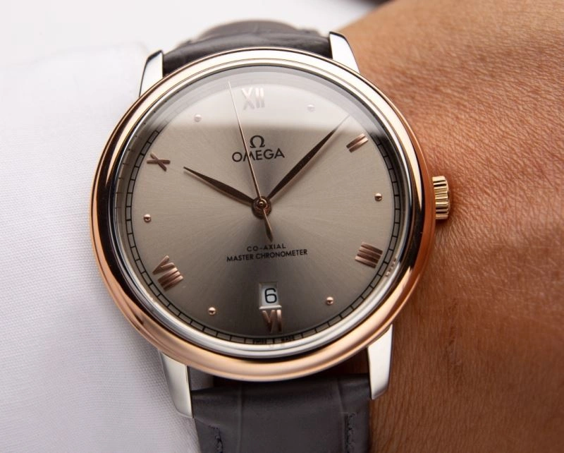 Exact replica OMEGA Watches