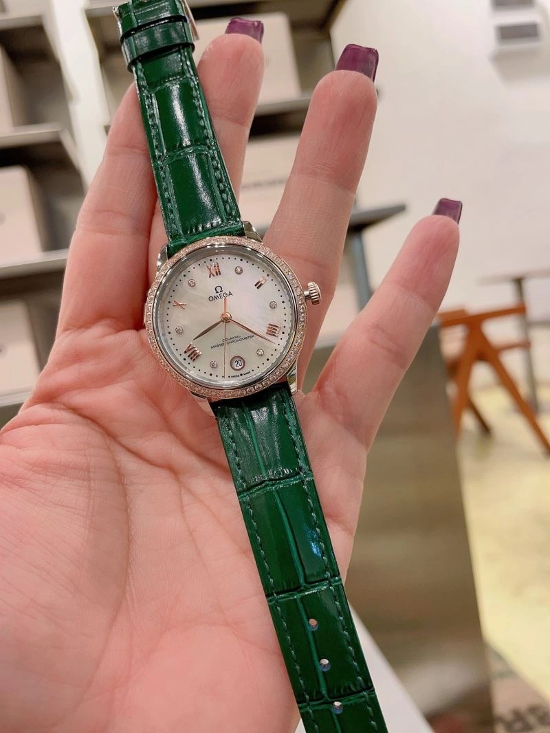Low-cost OMEGA Watches