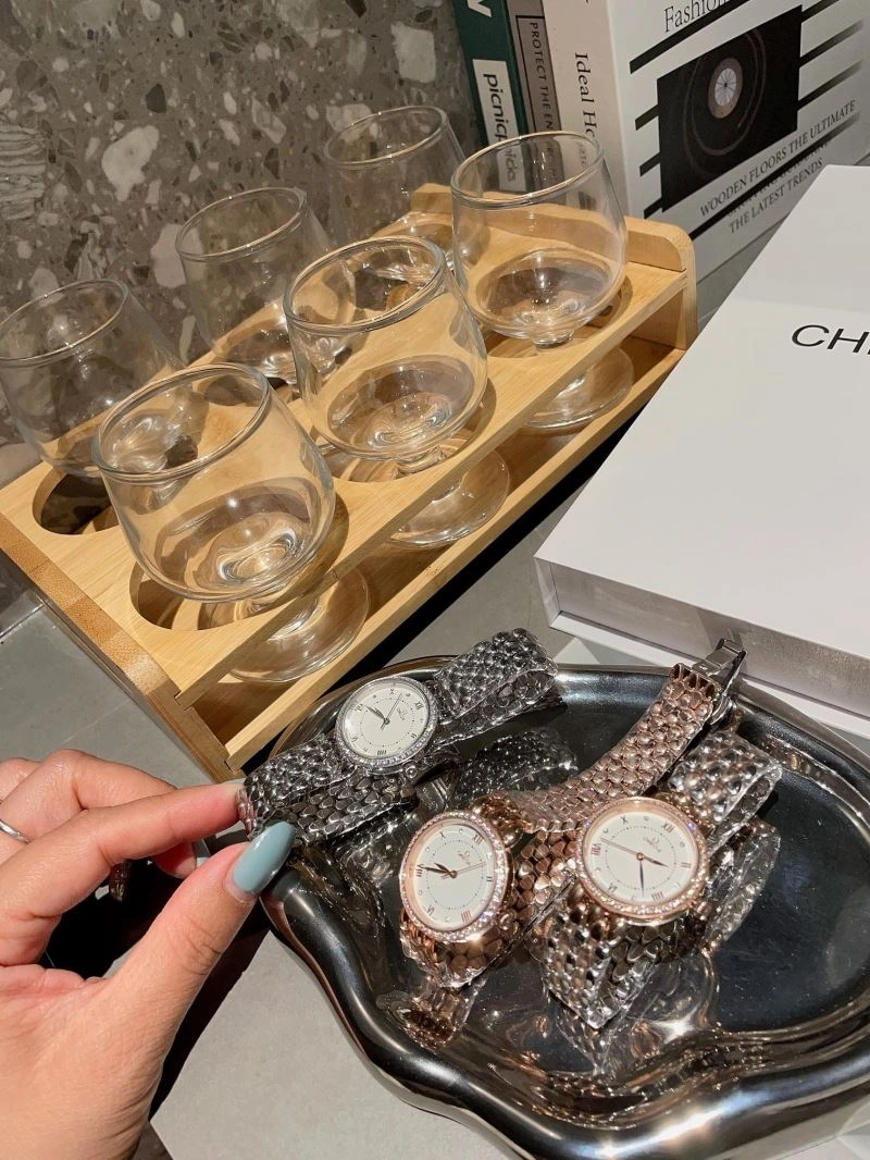 Top mirror OMEGA Watches