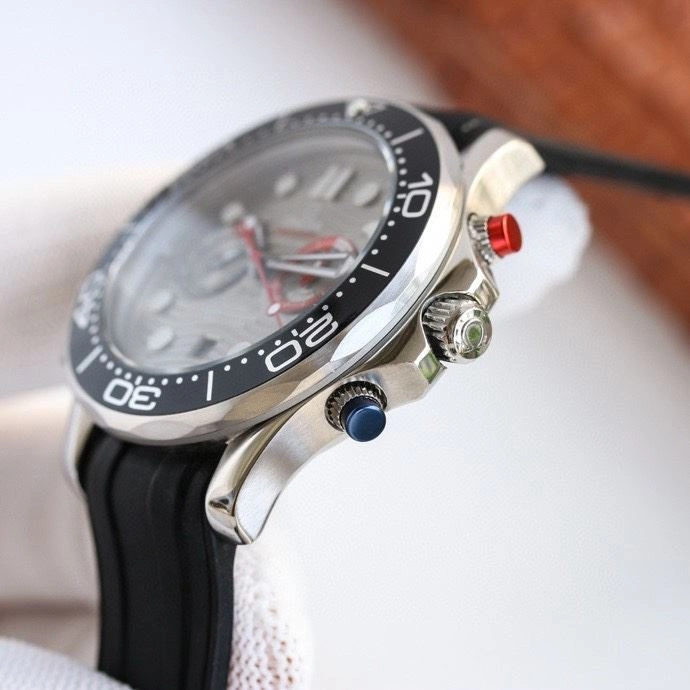 Top mirror OMEGA Watches