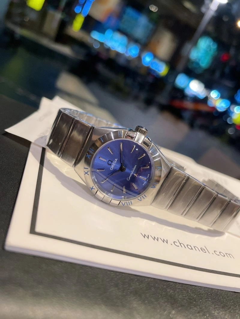 Top mirror OMEGA Watches