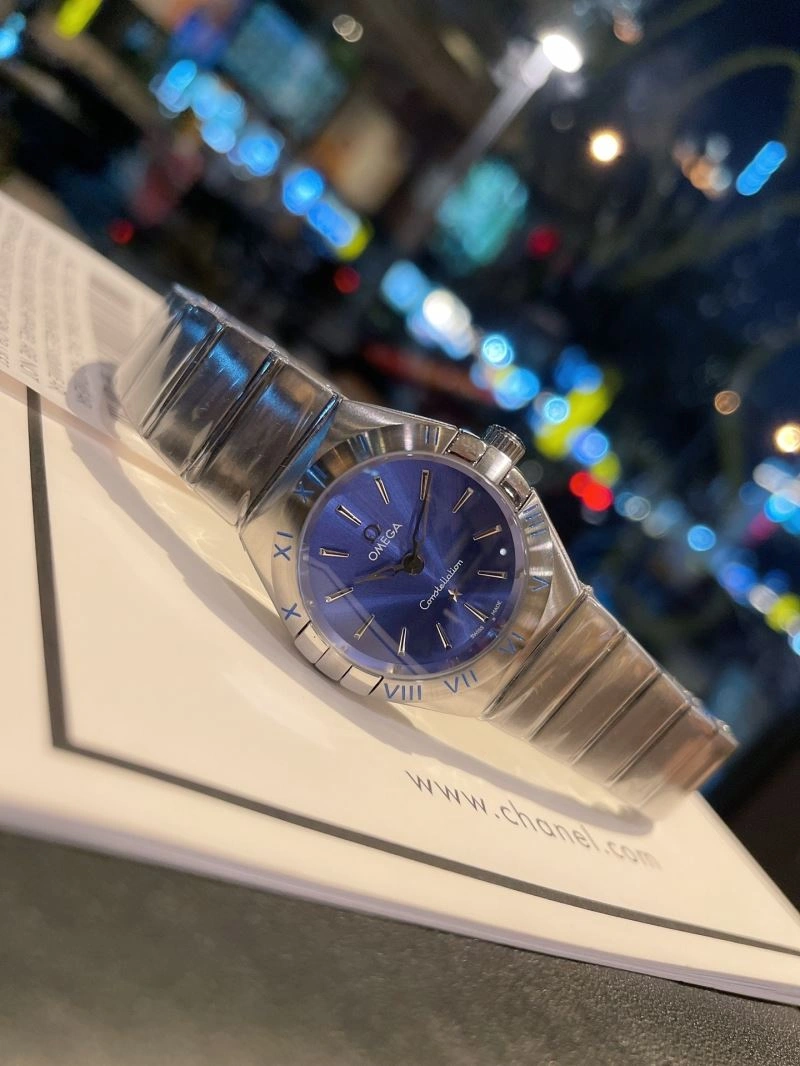 Top mirror OMEGA Watches