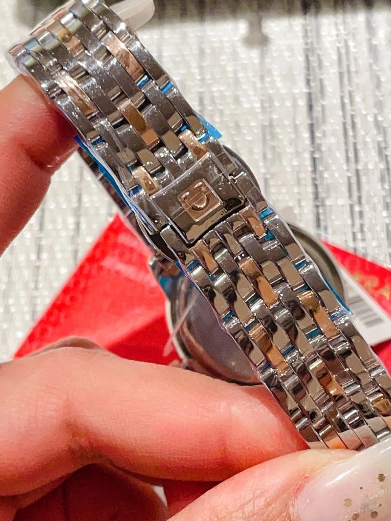 Accurate model OMEGA Watches
