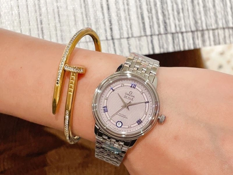 Accurate model OMEGA Watches