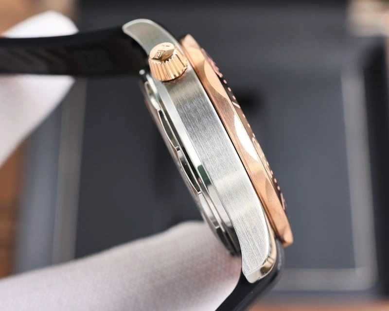 1:1 copy OMEGA Watches