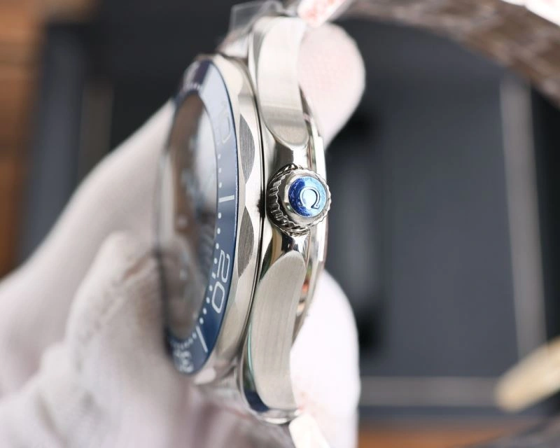 1:1 copy OMEGA Watches