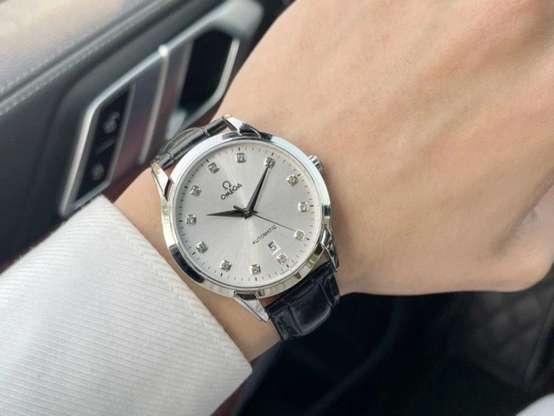 Top mirror OMEGA Watches