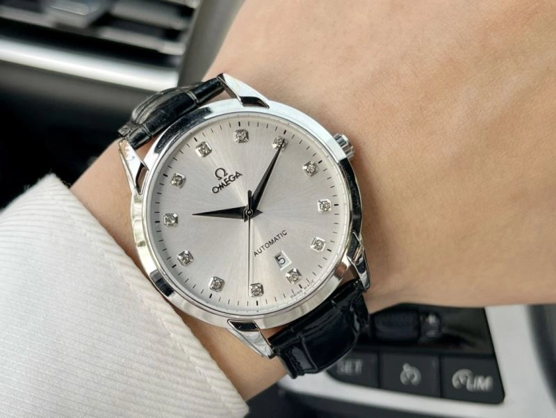 Top mirror OMEGA Watches