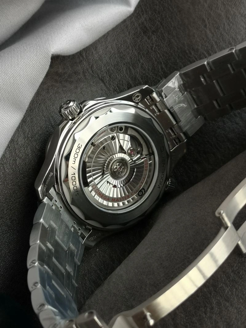 Precise copy OMEGA Watches