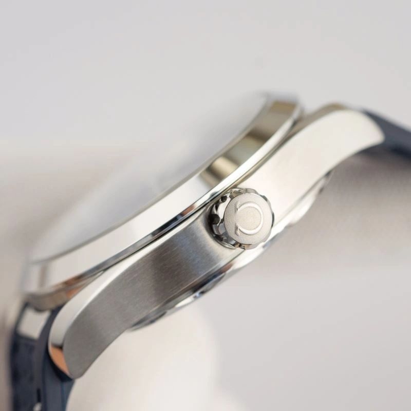 Brand-authenticated OMEGA Watches