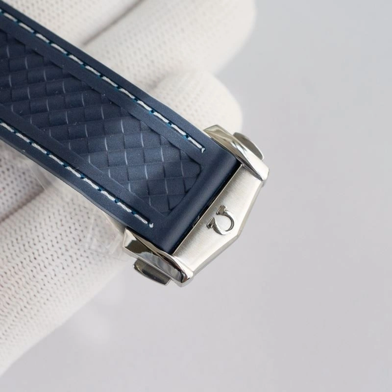 Brand-authenticated OMEGA Watches