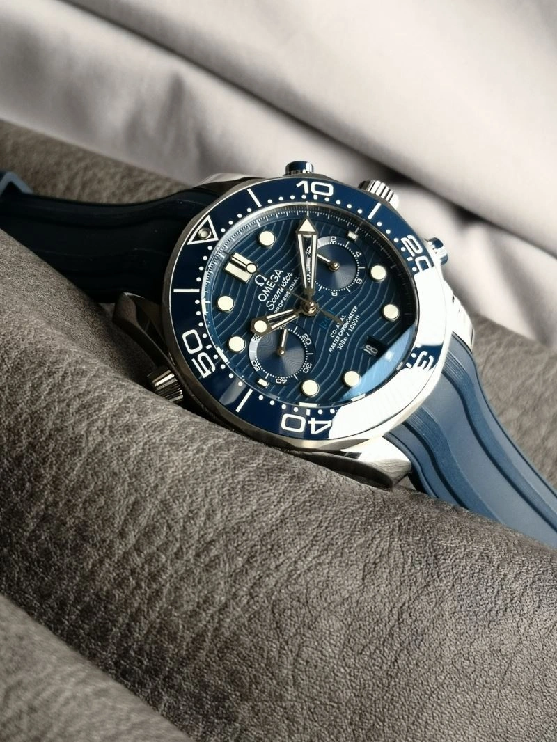1:1 copy OMEGA Watches