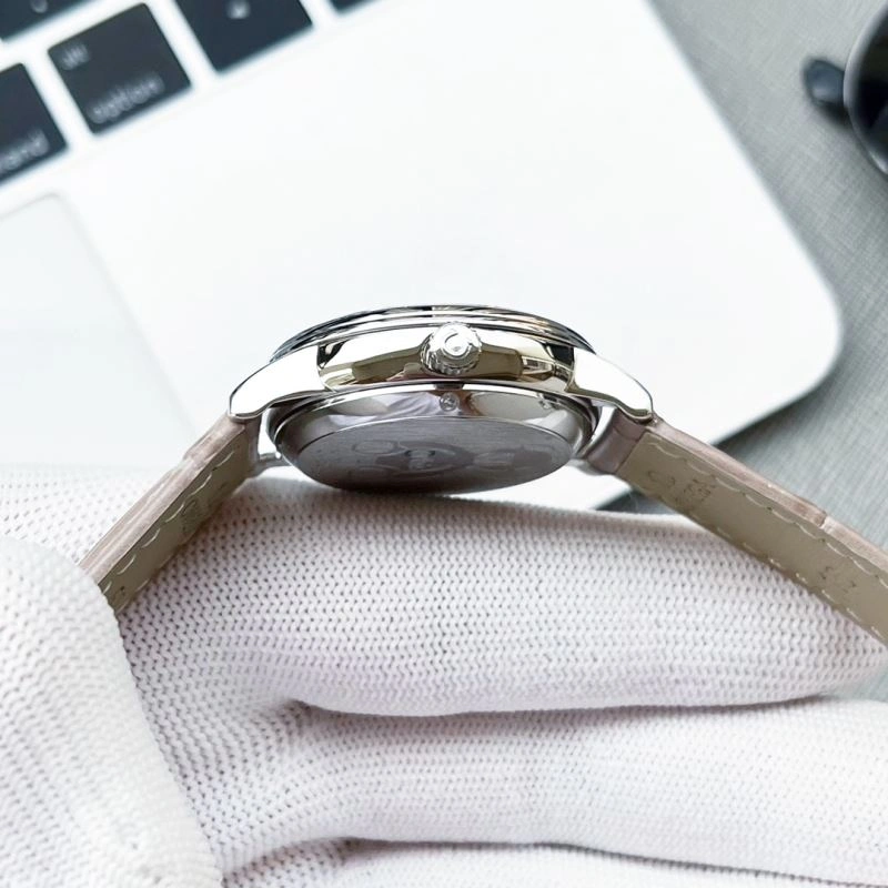Precise copy OMEGA Watches
