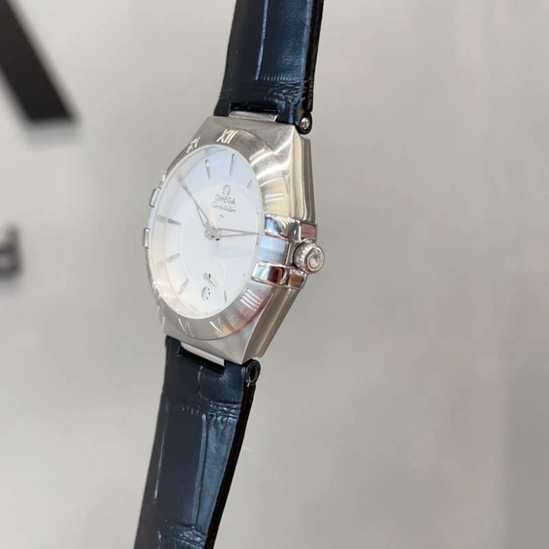 Indistinguishable OMEGA Watches