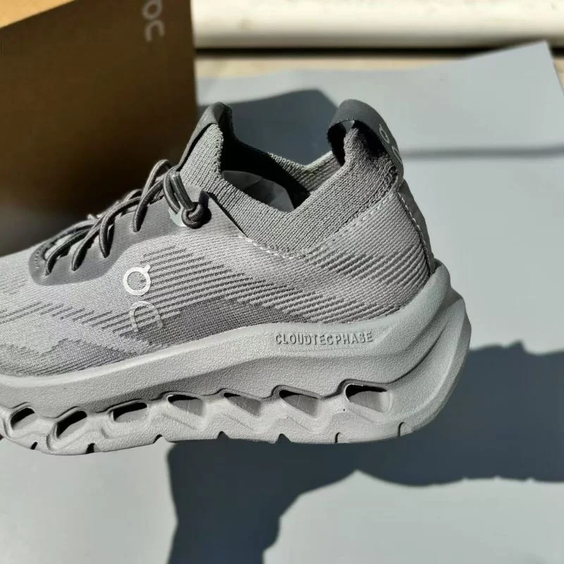 Mirror quality ON SHOES