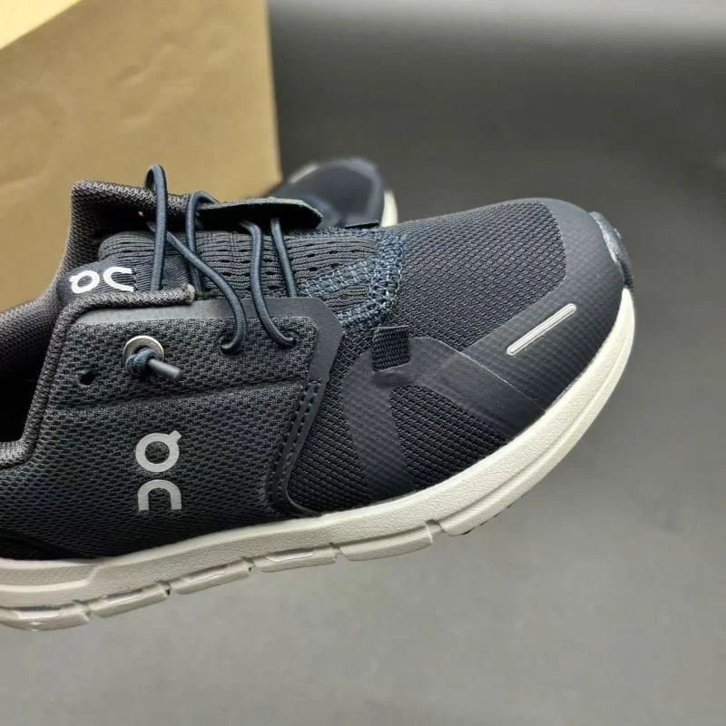 Low-cost ON SHOES