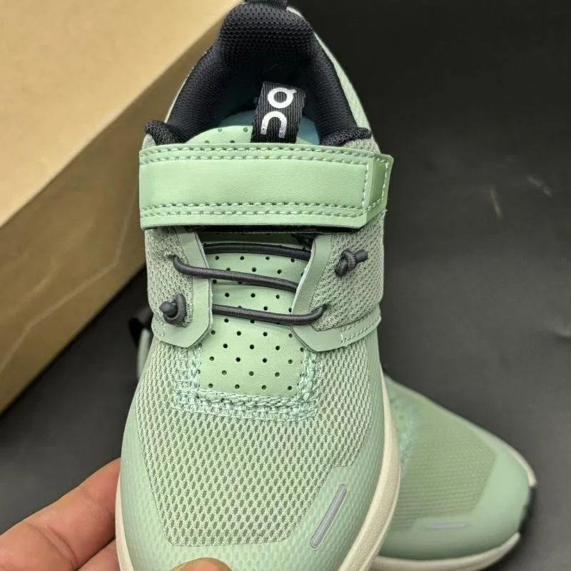 Cut-rate ON SHOES