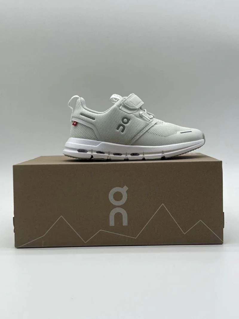 Perfect replica ON SHOES