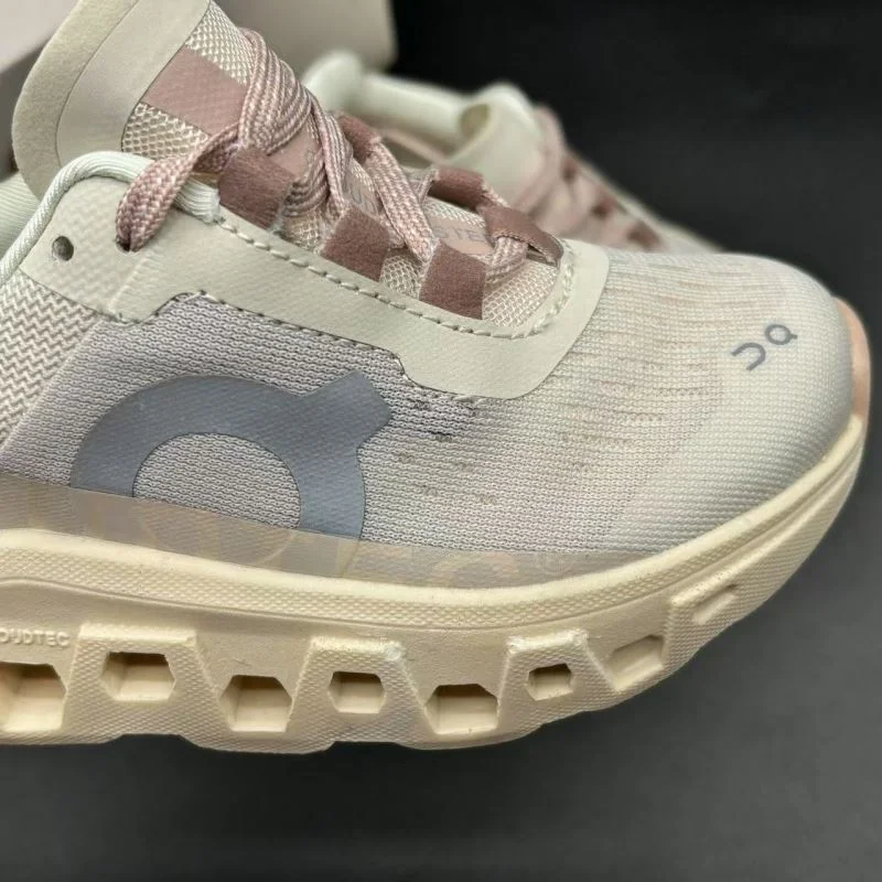 Mirror quality ON SHOES