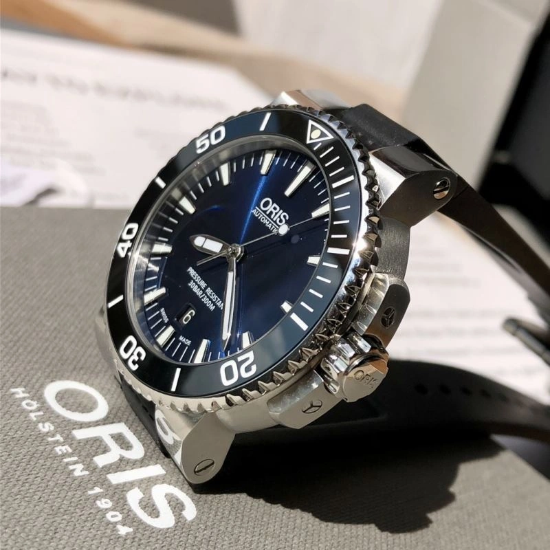 Top mirror ORIS Watches