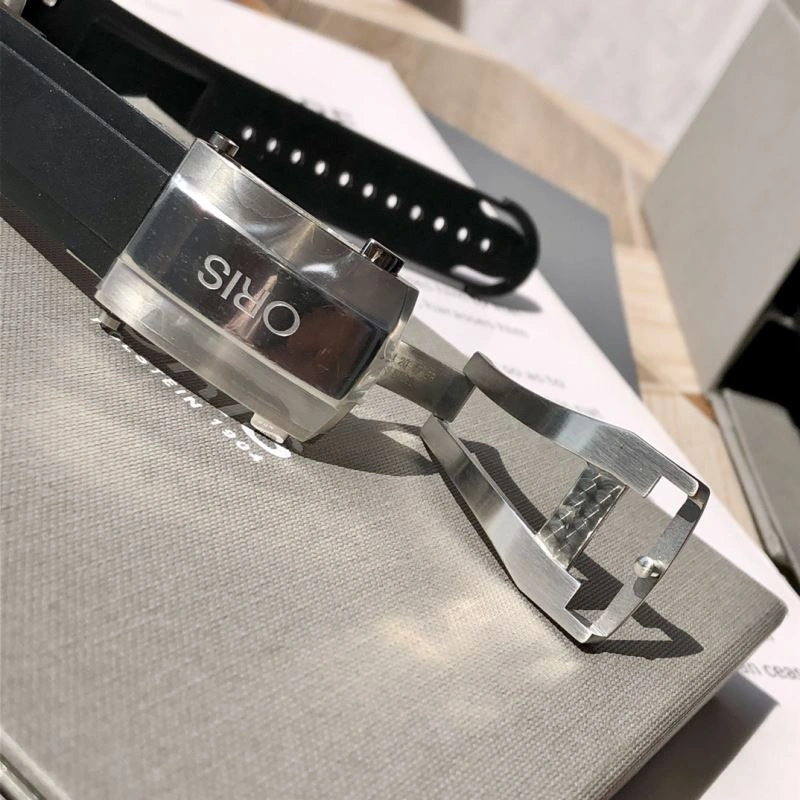 Top mirror ORIS Watches