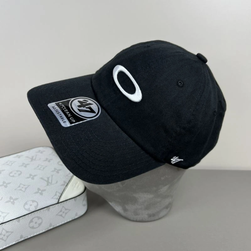 Oakley Caps