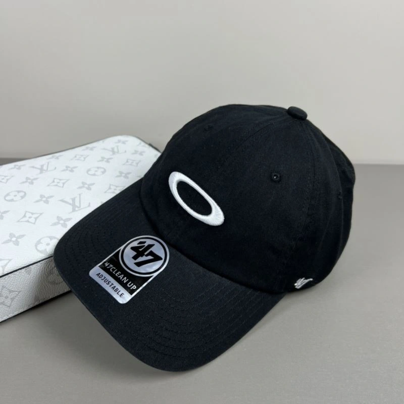 Value-priced Oakley Caps