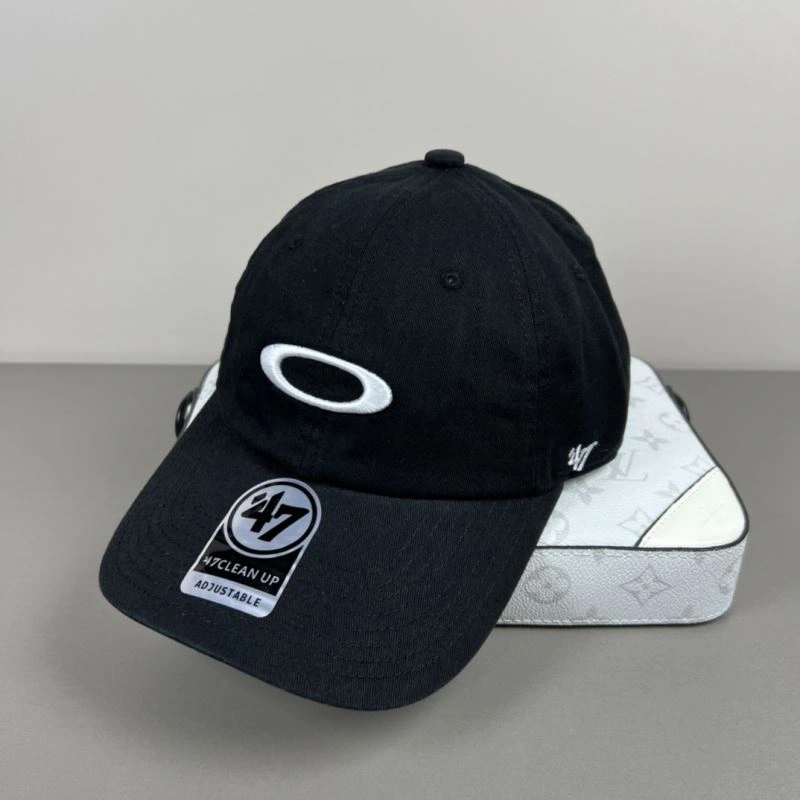 Value-priced Oakley Caps
