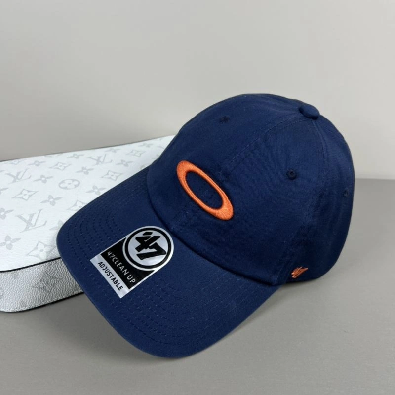 Oakley Caps