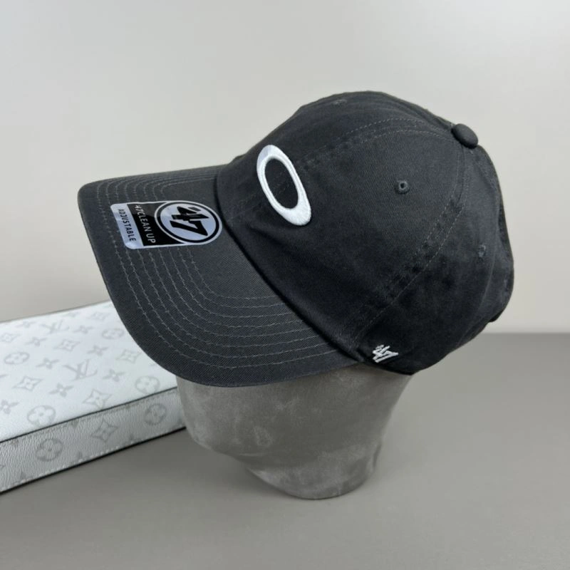 Discounted Oakley Caps