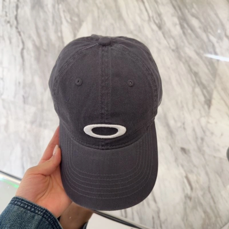 Oakley Caps